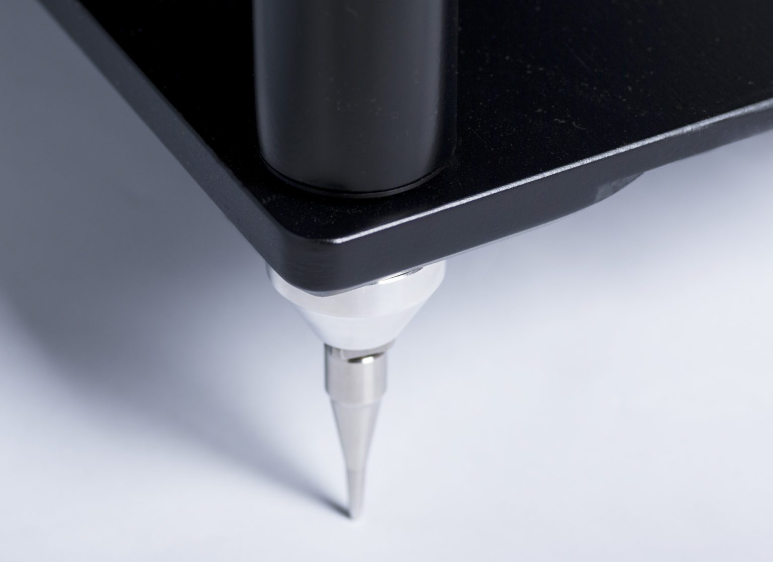 Lateral Audio Stands LAS-9 Cadenz equipment support - hi-fi+